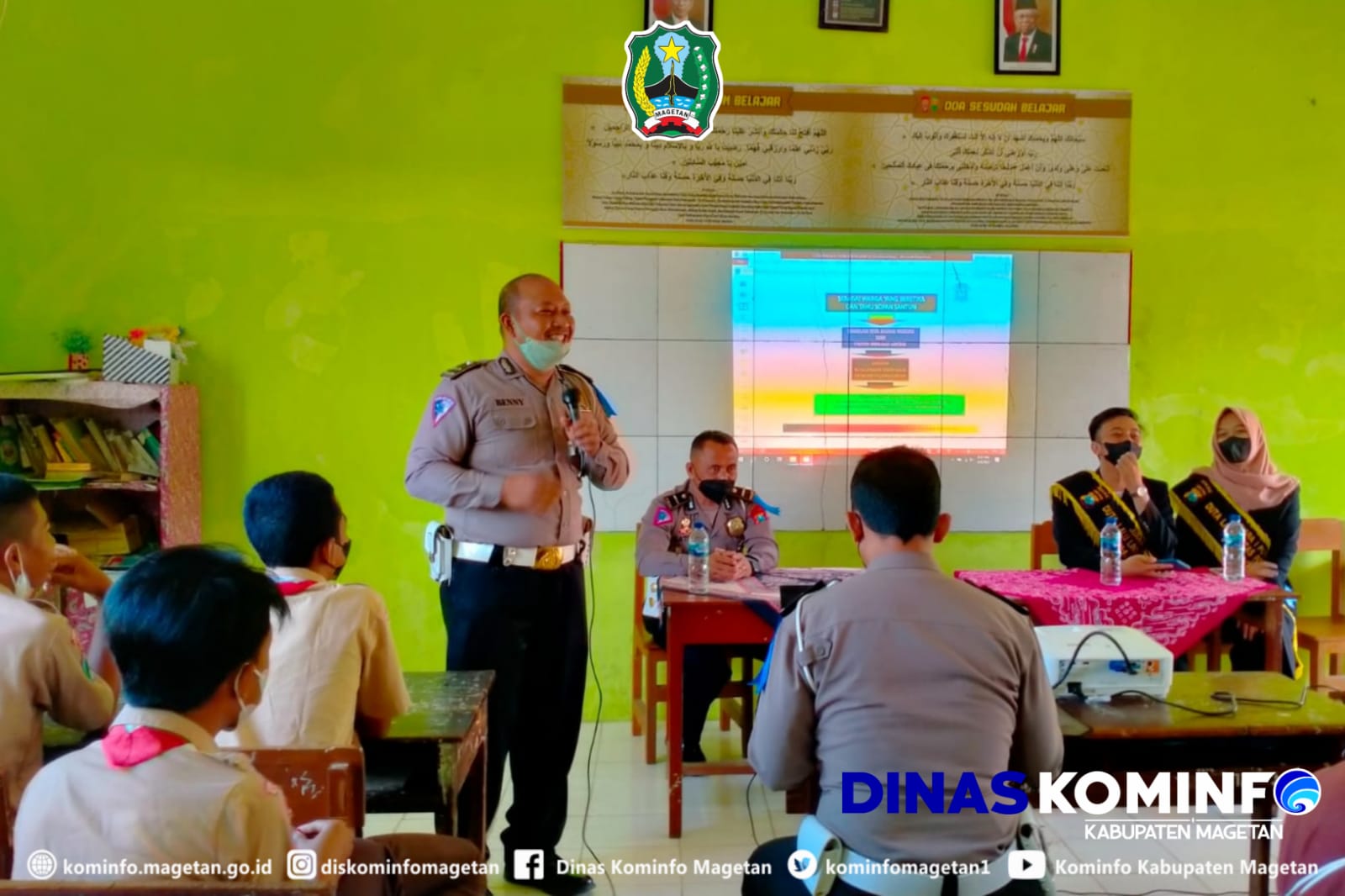 Police Goes To School, Polres Magetan Gelar Sosialisasi Ops Keselamatan Semeru 2022 Di MTSN 5 ...