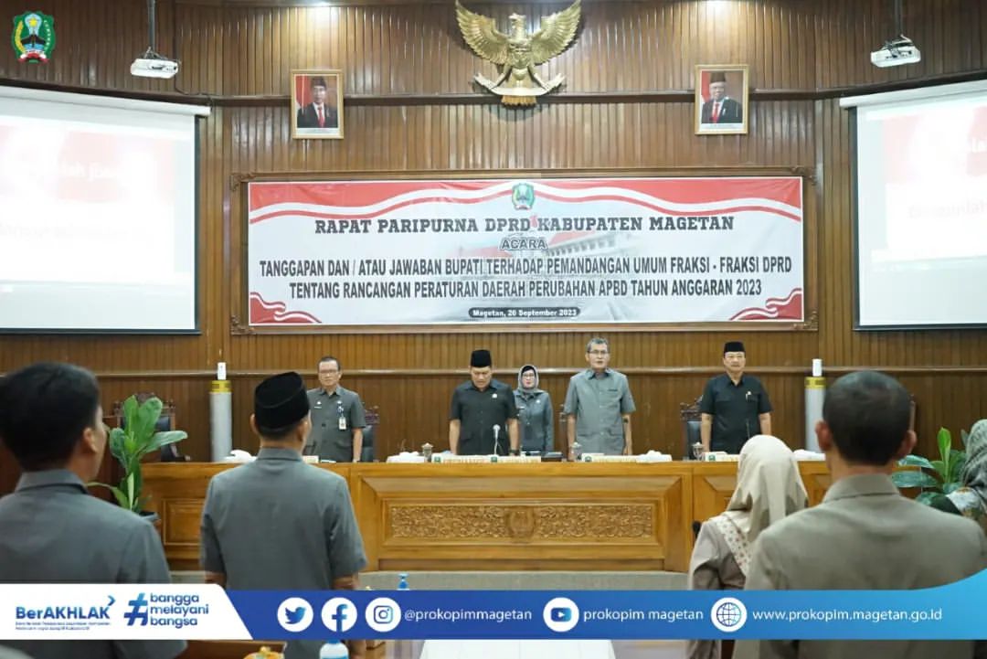 Tanggapan dan Atau Jawaban Bupati Terhadap Pemandangan Umum Fraksi – Fraksi DPRD tentang Raperda ...